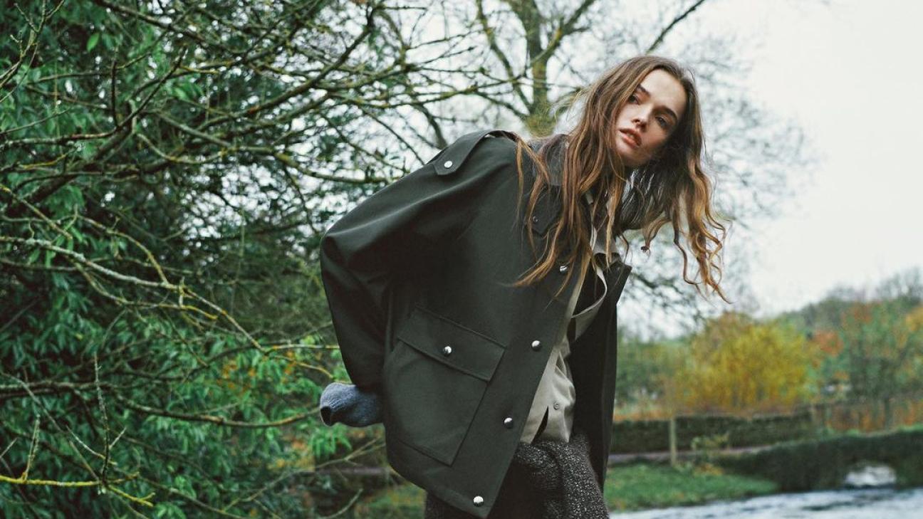 Η δερμάτινη τσάντα σε έκπτωση από τα Massimo Dutti που χαρίζει ανεπιτήδευτη πολυτέλεια στο look ...